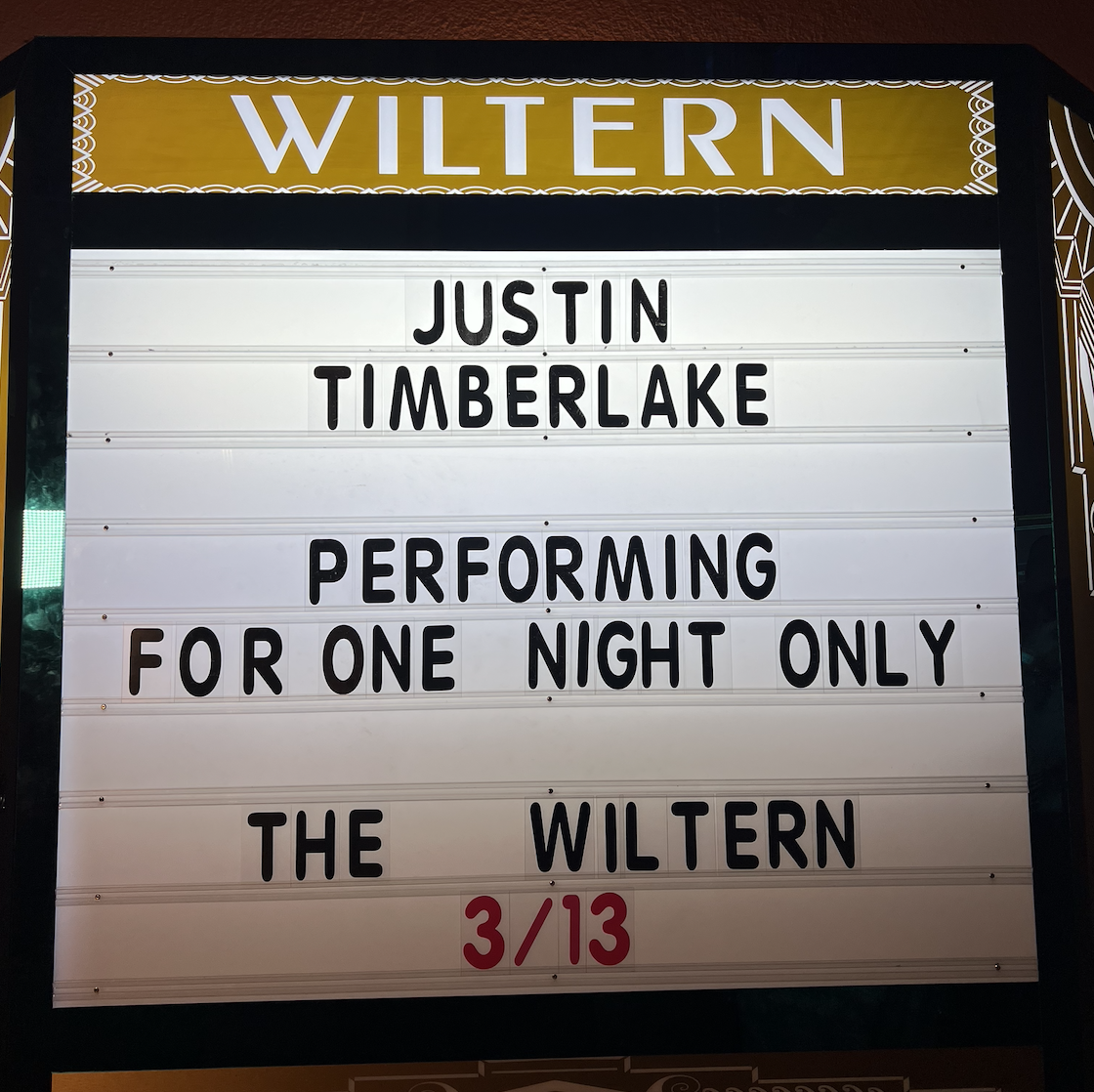 *NSYNC REUNITES AS JT LIGHTS UP THE WILTERN