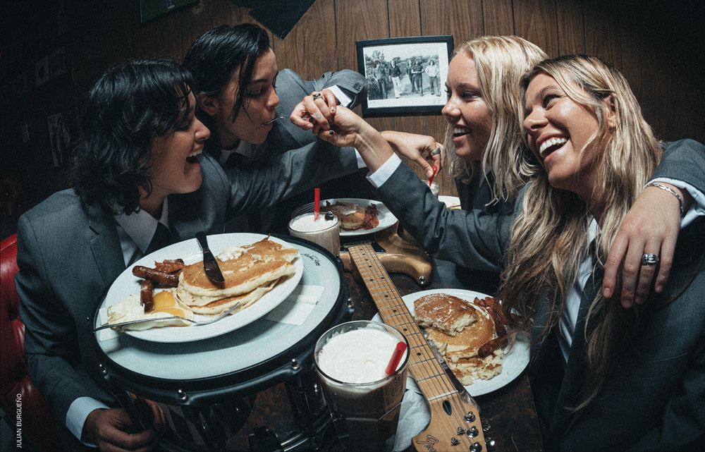 THE ACES BAND TOGETHER